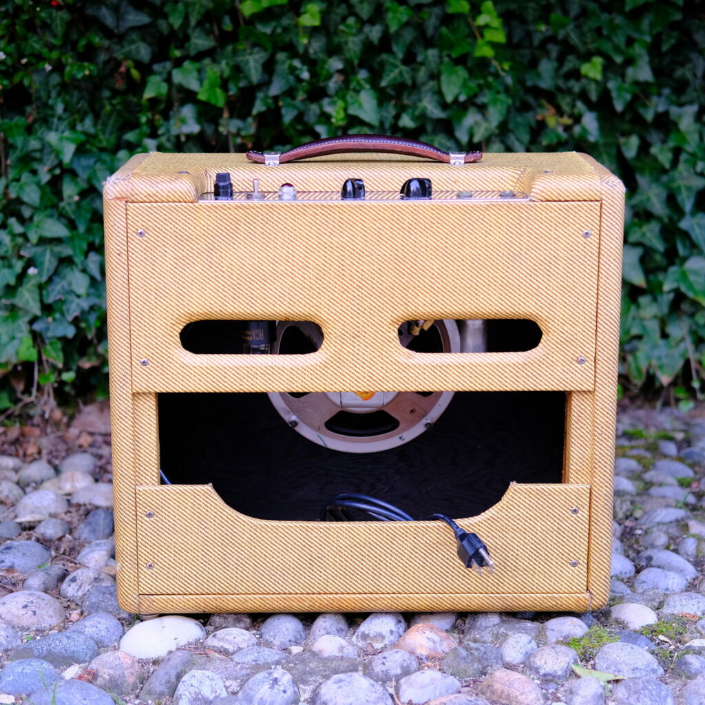 1960 FENDER PRINCETON 5F2-A TWEED - Fandango Guitars